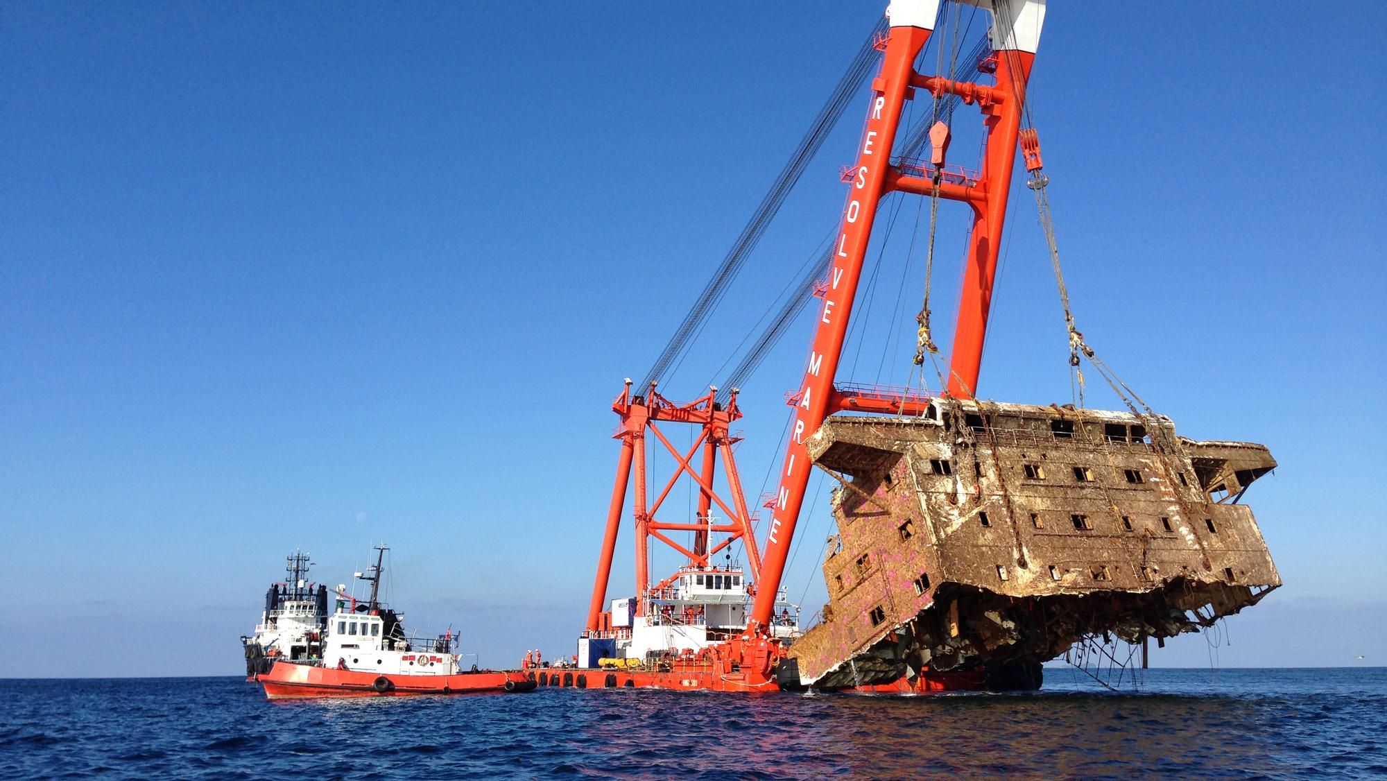 Resolve Marine's Comprehensive Rena Wreck Removal and Debris Cleanup ...